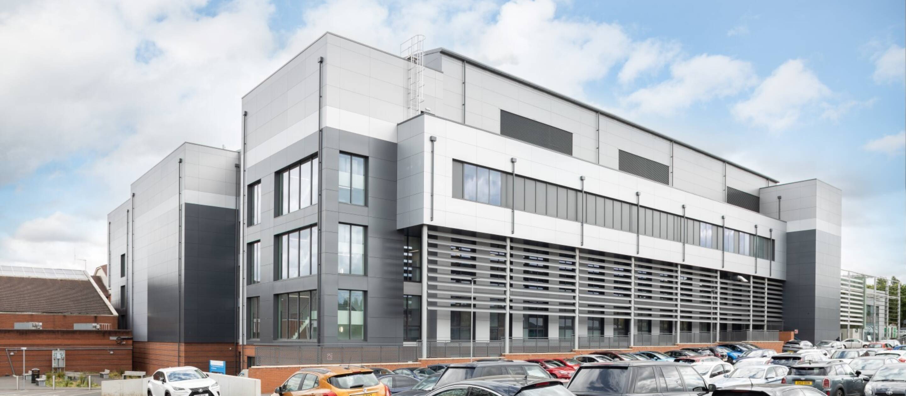 Heartlands Hospital | Rockpanel Mineral Fibre Cladding | SBS Cladding