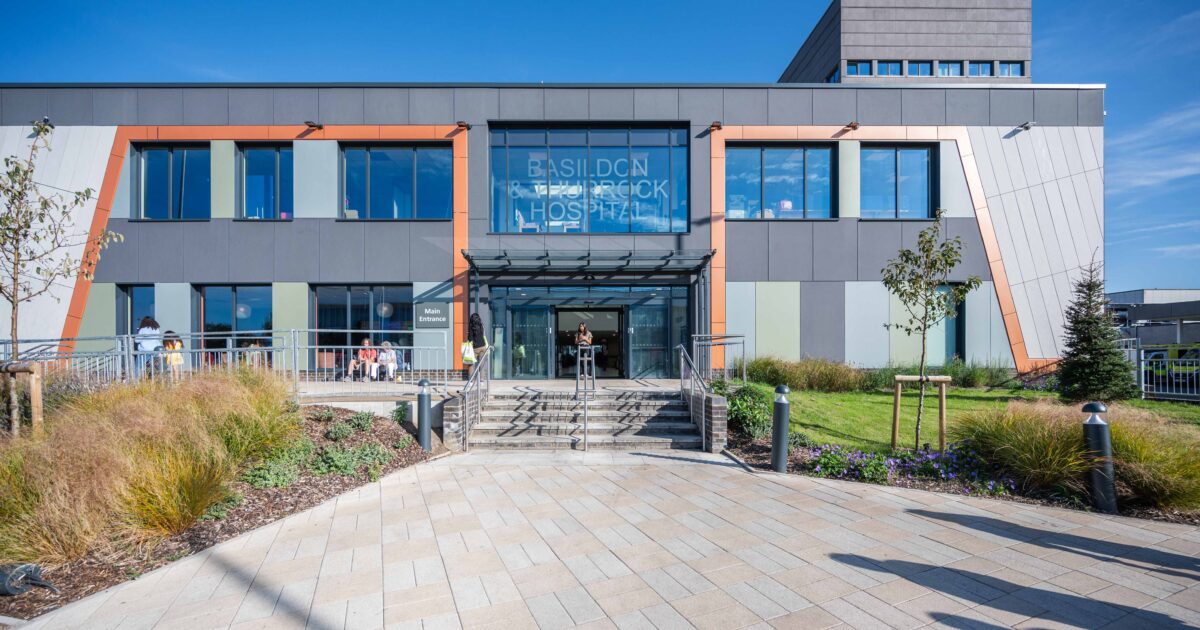 Basildon and Thurrock Hospital | Genius Metal Cladding | SBS Cladding